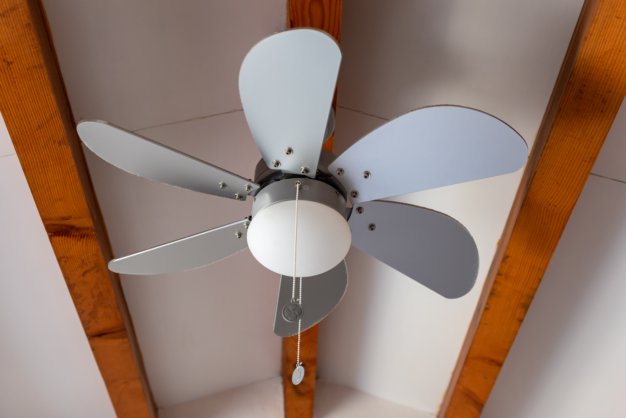 How Much Does It Cost to Install a Ceiling Fan? - In Charge Electrical ...